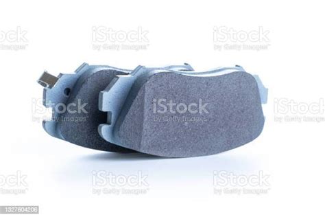 자동차 서비스 흰색 배경에 자동차 정비사 예비 또는 자동차 조각 새로운 금속 자동차 부품 텍스트 공간이 있는 수리 및 차량 서비스 0명에 대한 스톡 사진 및 기타 이미지