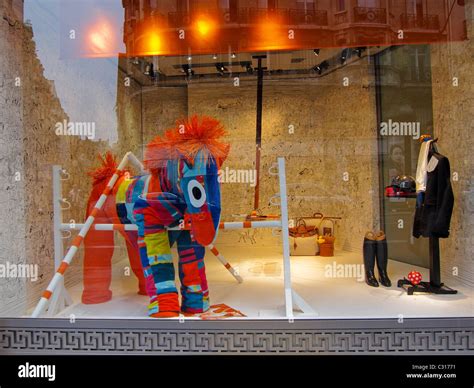 Luxury Brands Outlet In Paris - Best Design Idea