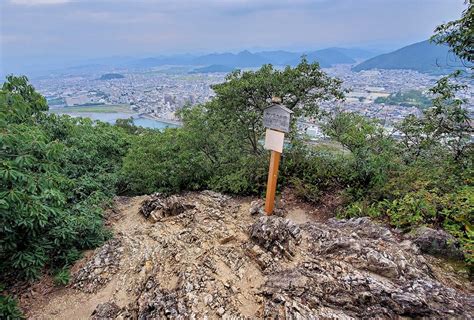 下山時に事故が多発する「めい想の小径」、初心者向けと思ってはいけない理由【犬山城＆岐阜城旅13】 笑顔を伝える旅ブログ