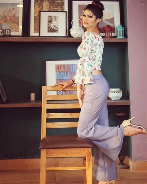 Aaveera Singh Massons Feet I Piedi Di Aaveera Singh Masson Celebrities Feet 2024