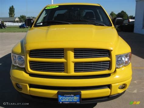 2004 Solar Yellow Dodge Ram 1500 Slt Quad Cab 69657749 Photo 3