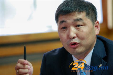 О Баасанхүү УДШ ийн Ерөнхий шүүгч Д Ганзоригийг ҮХЦ д өгнө