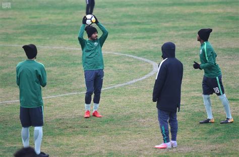 رياضي المنتخب السعودي الأولمبي يواصل تدريباته في معسكره الإعدادي بشانغهاي
