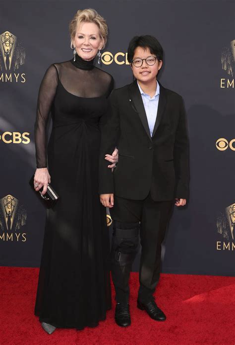 Emmys 2021 Jean Smart Shares Son Forrests Reaction To Her Win Us Weekly