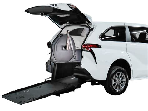 Toyota Sienna Hybrid