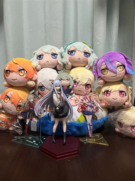 Pin By Viv On Project Sekai Plushies Vocaloid Cool Things To Make