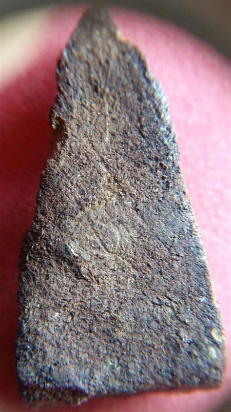 หลวงปู่เพิ่ม วัดกลางบางแก้ว พระผงขมิ้นเสก พิมพ์ พระชัยวัฒน์ ยอดธง สวยสุดๆ Ennxo