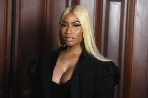 Nicki Minaj Clarifies Mainstream Comments