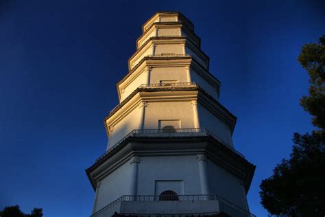 光塔图片素材 光塔设计素材 光塔摄影作品 光塔源文件下载 光塔图片素材下载 光塔背景素材 光塔模板下载 搜索中心