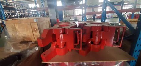 API Oil Rig Casing Elevators Ddz Top Drive Elevator Center Latch Elevators For Handing Drill