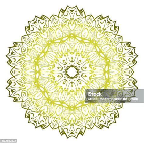 아름 다운 라운드 꽃 만다라입니다 벡터 일러스트입니다 추상 그린 올리브 색 0명에 대한 스톡 벡터 아트 및 기타 이미지 0명 꽃 식물 다중 색상 Istock