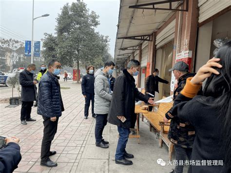 大邑县市场监管局王泗所联合政府开展“春雷行动2021”食品安全检查经营