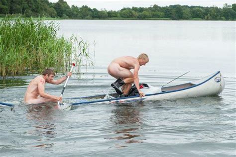 The Canoe Is Sinking R SimplySporty