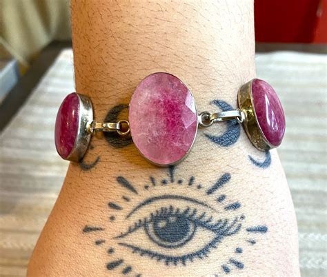 Bracelet Ruby Moonstone Botanica Persephones Pearl