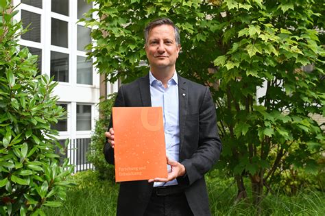 ORANGE New Issue Of The Research Magazine Fachhochschule Dortmund