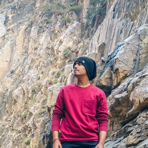 Devanshu 🇮🇳 Capturecrewdev • Threads Say More