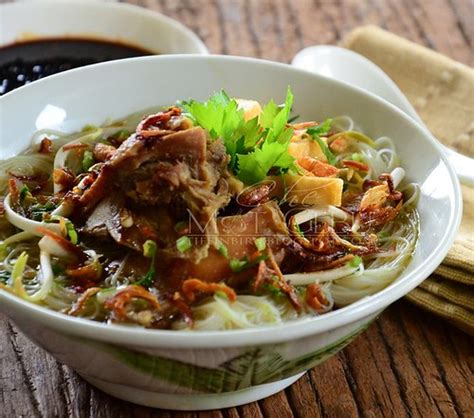 Mi Hoon Sup Ayam