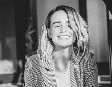 What A Sublime Beauty Scrolller