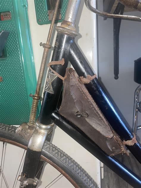 Sold Toc 1890s Gendron Model No34 Ladies Very Nice Original Specimen Archive Sold Or