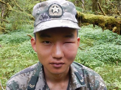 19岁边防战士延期服役，武装巡逻途中不幸遇难 搜狐大视野 搜狐新闻