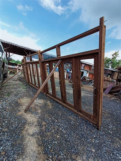 🌿หน้าต่างกระจก ไม้สัก พร้อมวงกบ ชุด 4 บานเปิด 🌱 ขนาด กว้าง 163 สูง 127 Cm มี 3 ชุด ชุดละ 2000