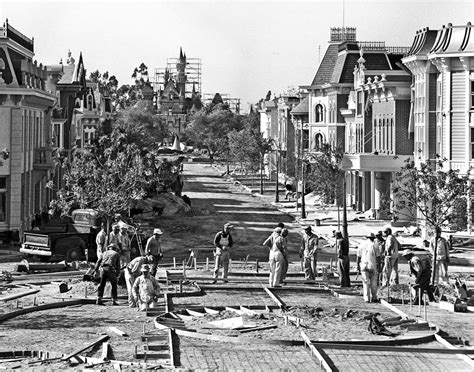 2 Aprile 1954 Inizia A Nascere Il Primo Disneyland A Los Angeles