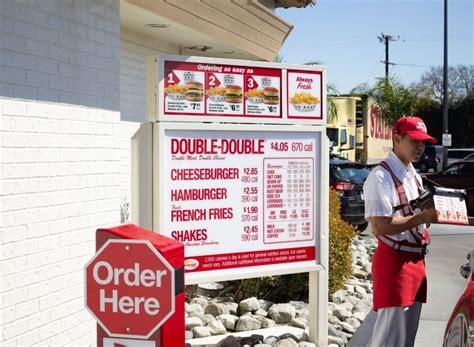 11 Fascinating Facts About In N Out Burger