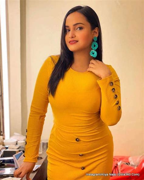 Aliya Naaz Ullu Web Series Actress Has Crossed All Limits Of Boldness