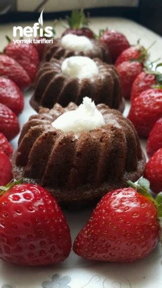 Krema Dolgulu Mini Kek Nefis Yemek Tarifleri