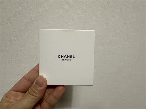 샤넬 발렌타인데이 선물 초대장 받았어요