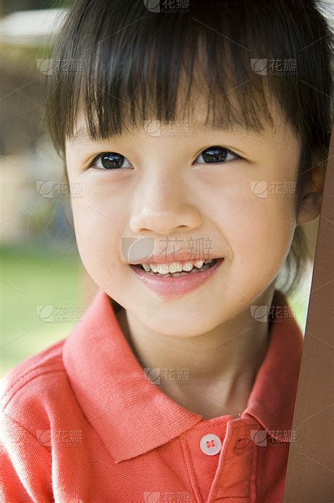 可爱的亚洲女孩