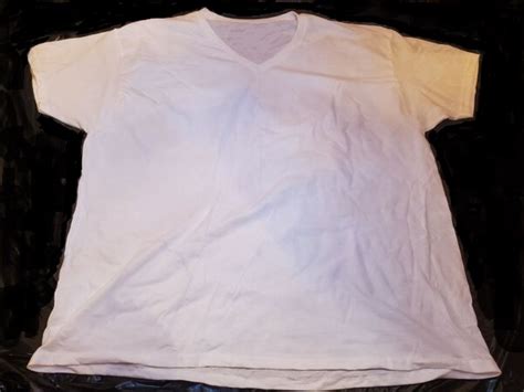 how to draw contours around objects using opencv