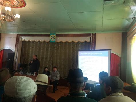 УИХ ын гишүүн Б Чойжилсүрэн тойрогтоо ажиллав