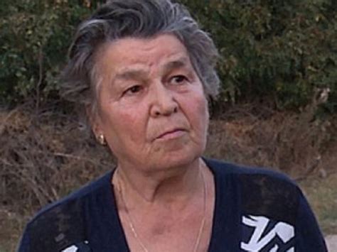 Майката на Румен Радев бедства