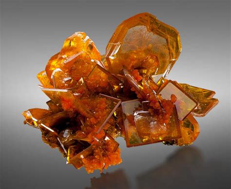Wulfenite