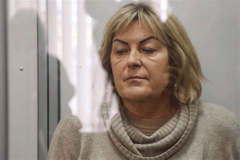 Суд взяв під варту підозрювану керівницю МСЕК Хмельниччини застава ₴500 мільйонів XМ ІНСАЙД