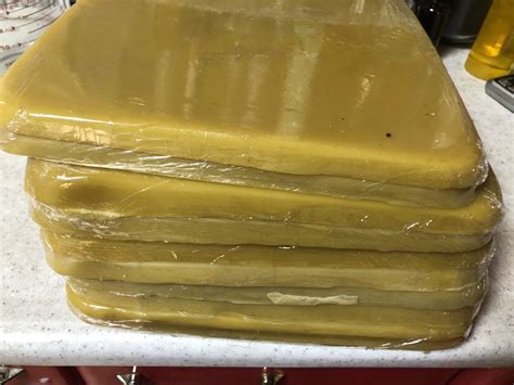 혜림 🎗 On Twitter 밀랍 깨자 연고 만들여니까 깨둔게 다 떨어졌다 Vly4kda5fh Twitter