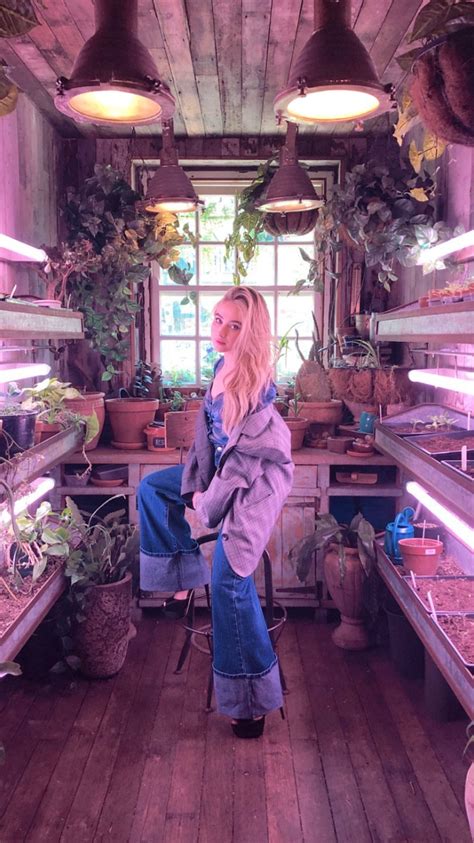 74 Idées De Sabrina Carpenter Actrice Femme Célébrités