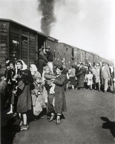 Fotogalerie Povstání Ve Vyhlazovacím Koncentračním Táboře Treblinka 2