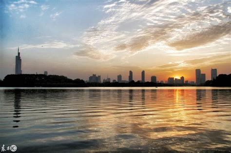 南京玄武湖公園 金陵明珠 江南最大的皇家園林 有2300年人文歷史 每日頭條