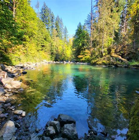 Tabitha Meyer Independent Stylist At River Edge Salon New London Wi