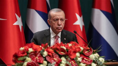 Председателят на турския парламент е инициирал номинирането на Ердоган за Нобелова награда за