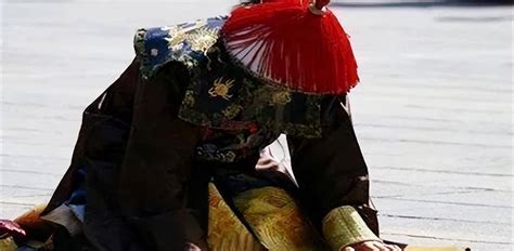 “火耗归公”是什么意思，雍正为什么要大力推行火耗归公？百姓银两损耗