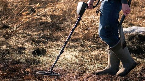 Can A Metal Detector Find Property Markers Metal Detecting Tips