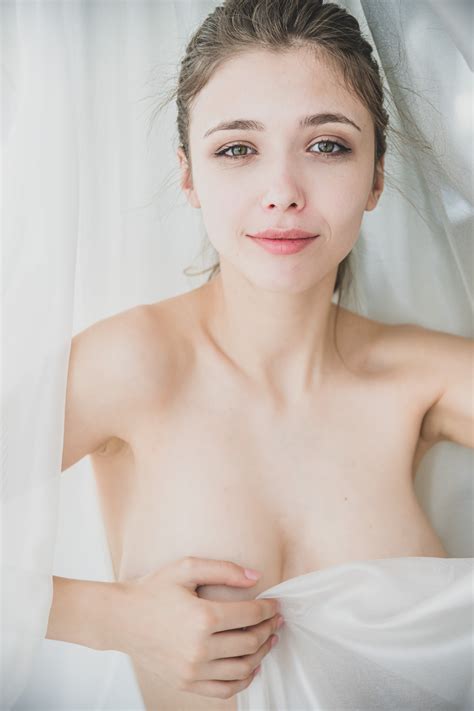 Mila Azul Behind White Curtan With Goodess Beige Smile Belle