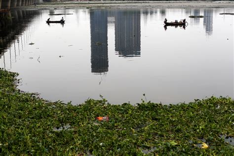Toxic Foam Returns To Yamuna