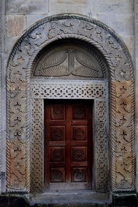 სავანის წმ გიორგის ეკლესია Georgian Travel Guide