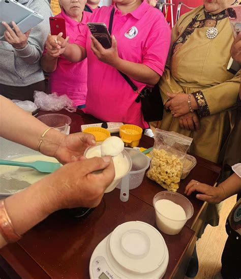 Монголын Эмэгтэйчүүдийн Монголын Эмэгтэйчүүдийн Холбоо