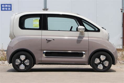 宝骏kiwi Ev 2023款 大疆版 磷酸铁锂图片宝骏4136张图片汽车外观图库懂车帝
