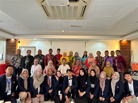 Outing Class Educational Management Goes To Malaysia Outing Class Educational Management Goes To Malaysia